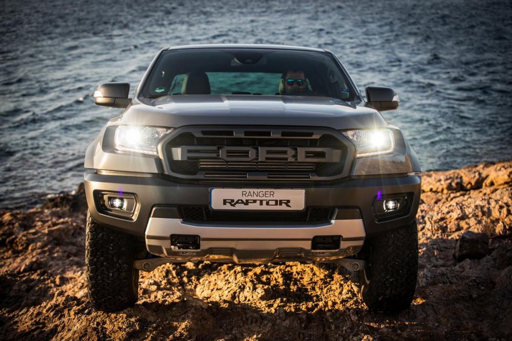 Ford: πιο μεγάλη η διαθεσιμότητα για το «πολεμικό» Ranger Raptor ...