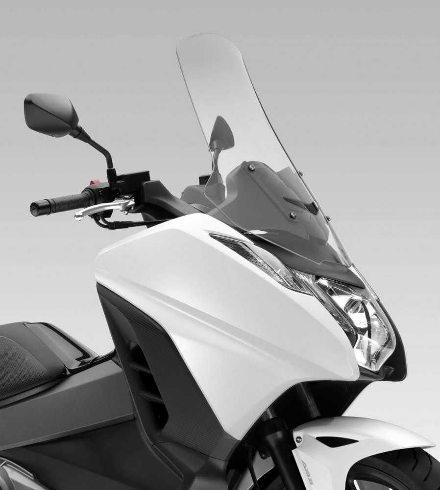 ΒΟΛΤΑΡΟΥΜΕ ΜΕ ΕΝΑ HONDA NC750 INTEGRA – carzine.gr