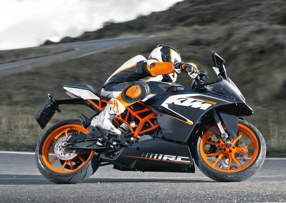 KTM RC 125-200-390 – carzine.gr