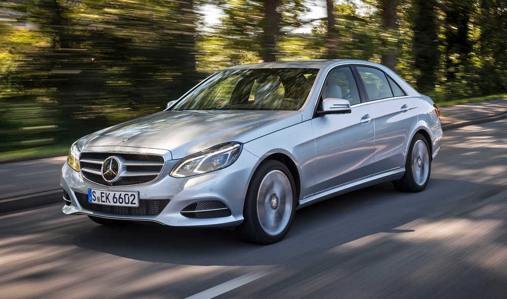 MERCEDES E180: ΓΙΑ ΠΡΩΤΗ ΦΟΡΑ ΣΤΑ 1.600 Κ.ΕΚ. – carzine.gr