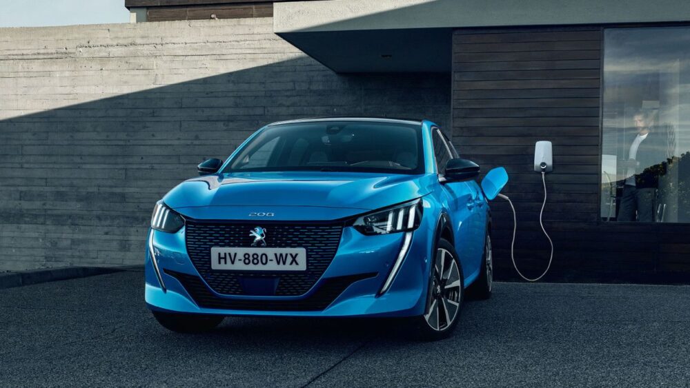 Peugeot: πρώτη στις πωλήσεις ηλεκτρικών αυτοκινήτων στην Ελλάδα ...