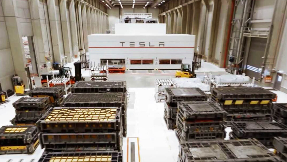 Δολιοφθορά κλείνει το εργοστάσιο της Tesla στην Γερμανία - carzine.gr