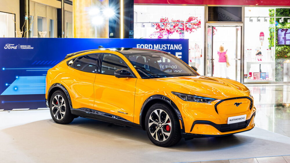 Ford: Test drive με την ηλεκτρική Mustang Mach-E και νέο stage της Ford ...