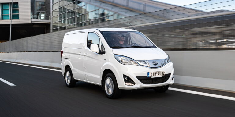 BYD: Το ETP3 είναι ένα σύγχρονο ηλεκτρικό panel van - carzine.gr