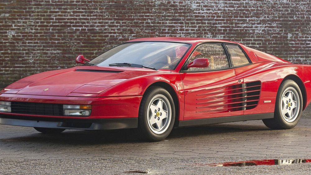 Πόσο πωλείται μία Ferrari Testarossa με 370 χιλιόμετρα; - carzine.gr